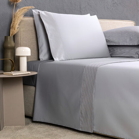 Taormina Border Border Sheet Set | Frette