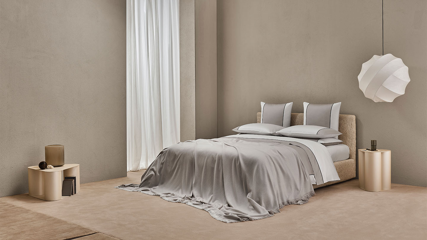 Luxury Bedding | Fine Linens | Frette 1860