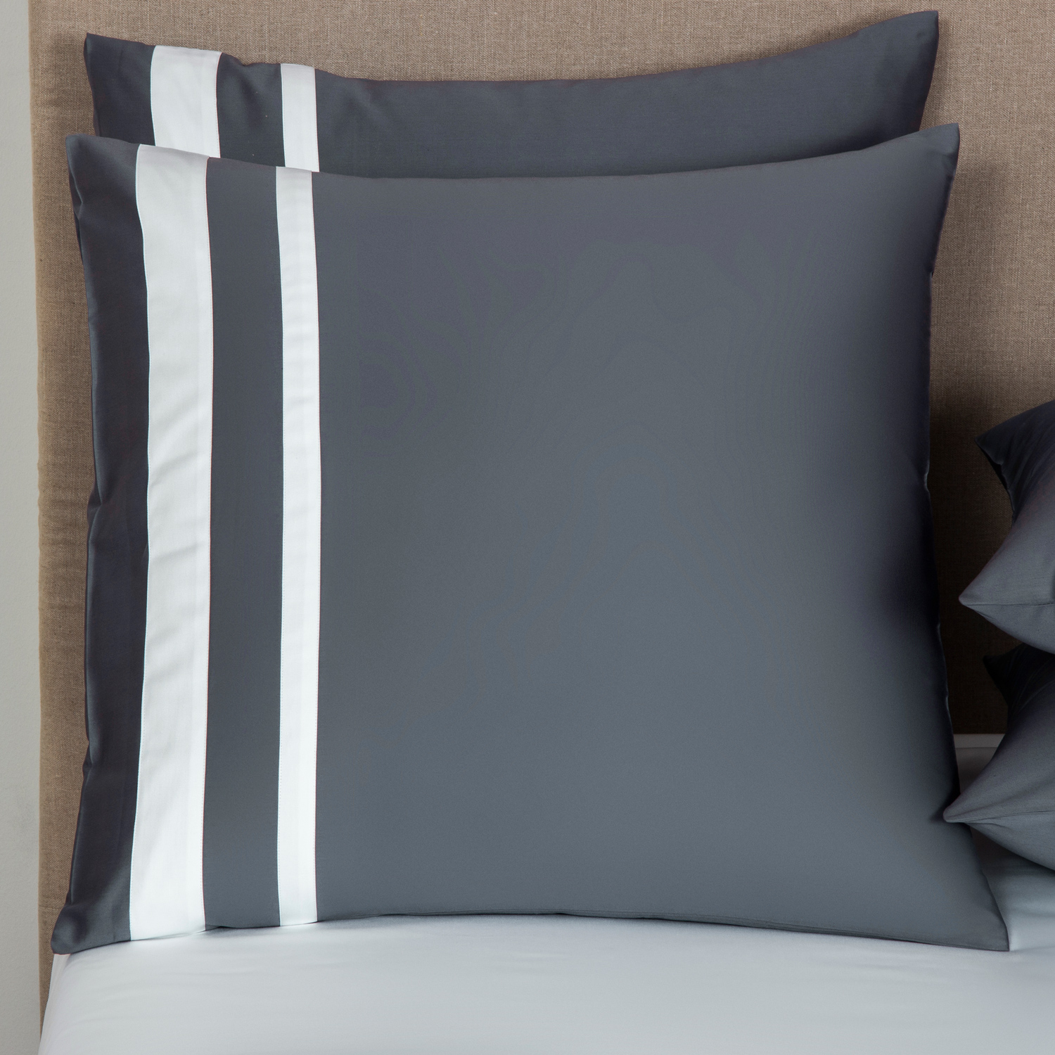 Reggia Euro Pillowcase | Frette