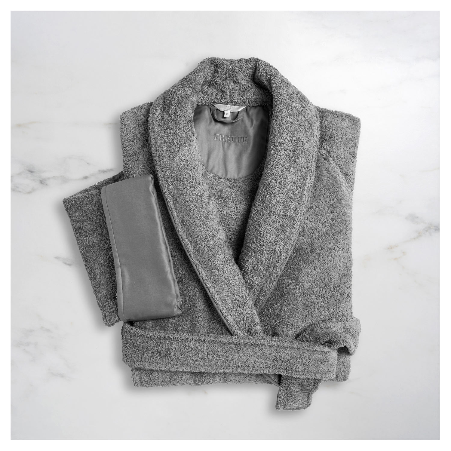 Unito Bathrobe | Frette