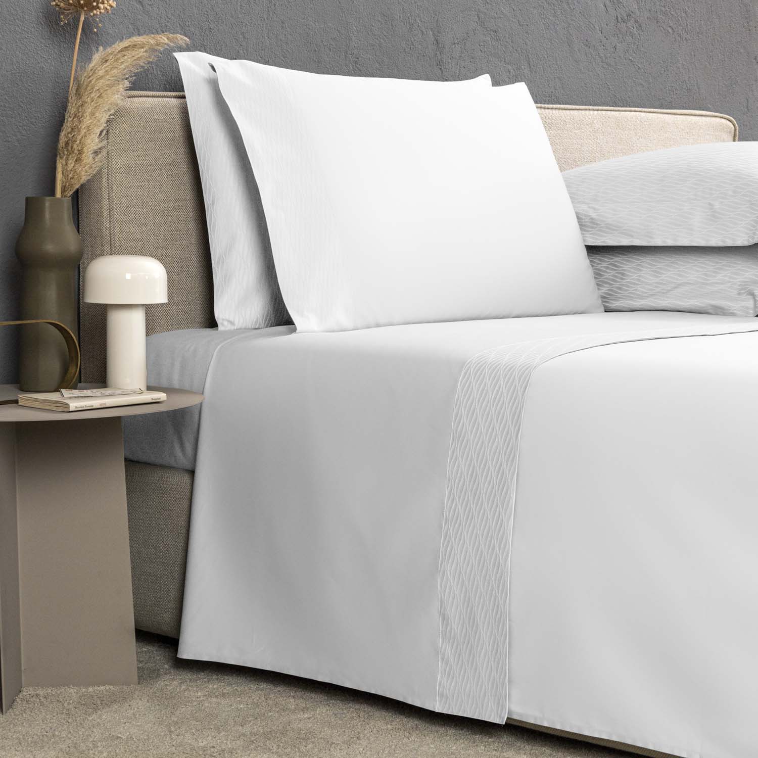 Taormina Border Border Sheet Set | Frette