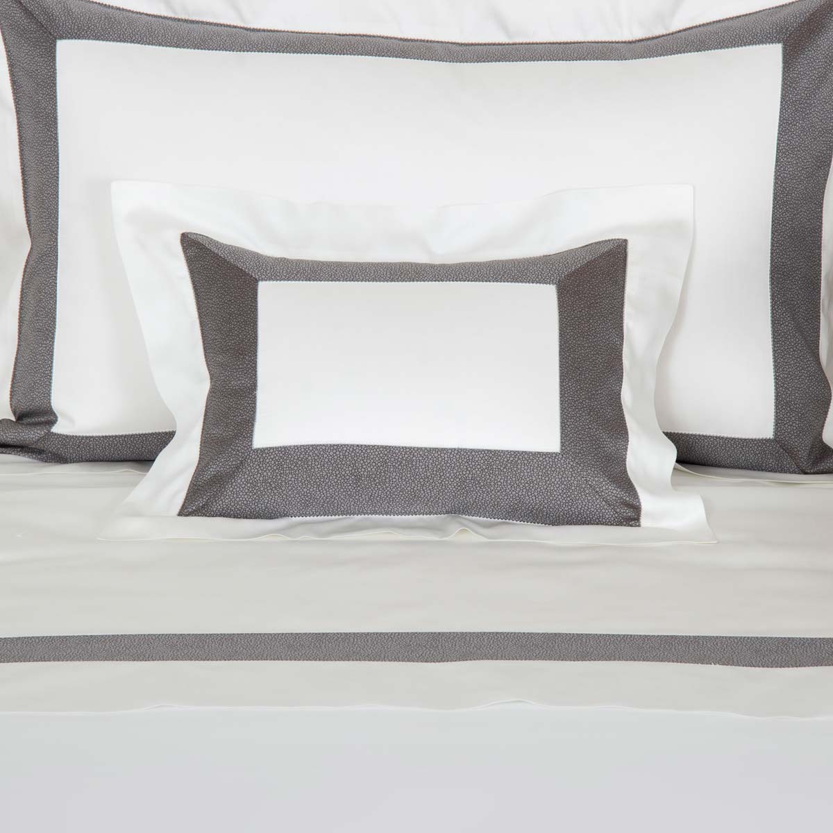 Forever Border Boudoir Sham | Frette